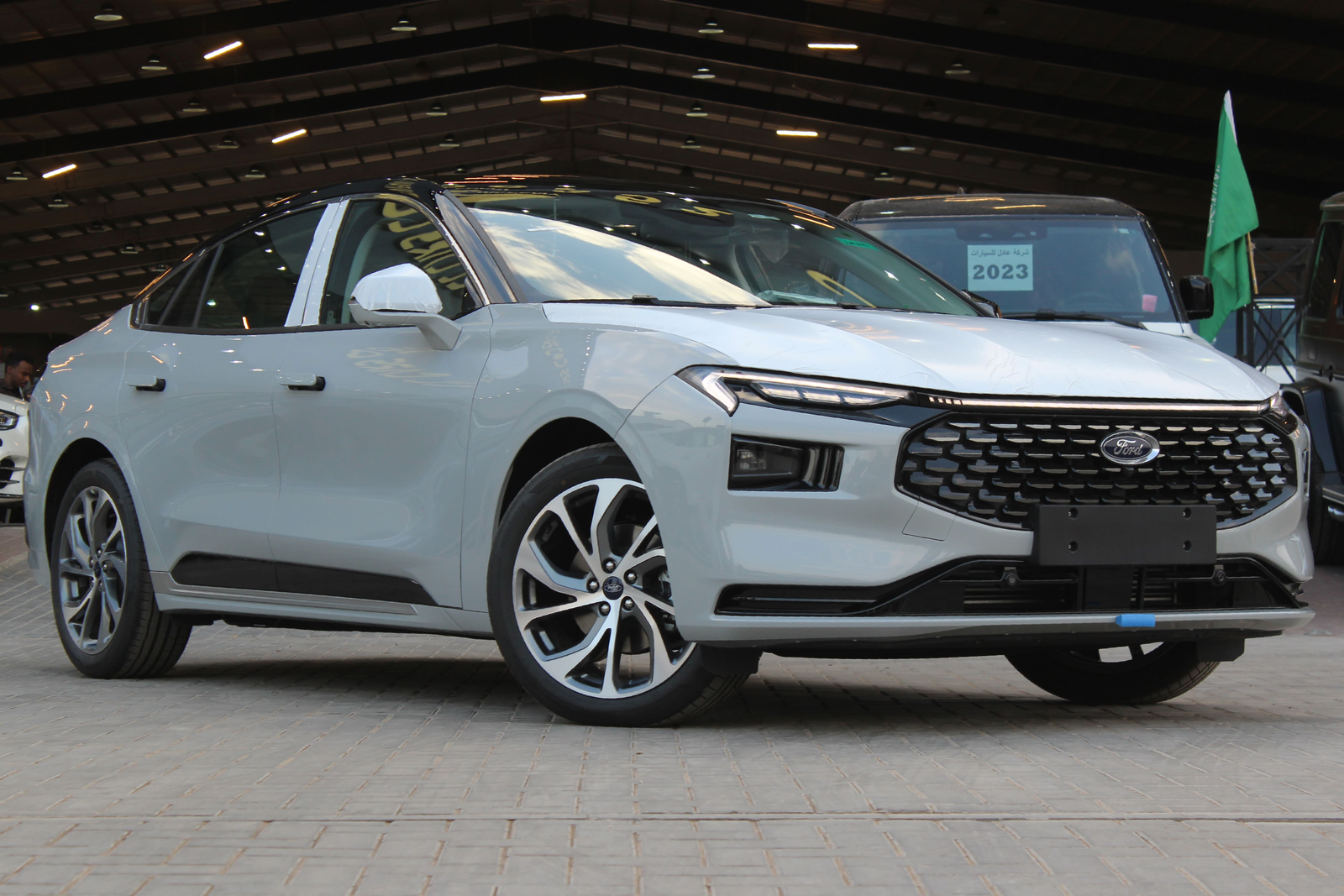 ford_taurus_titanium_2025 | Adel Cars | AdelCars